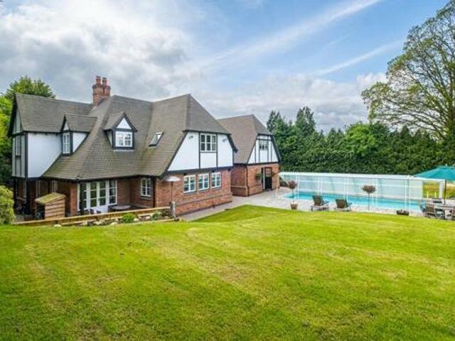 4 Bedroom Detached House For Sale In Whitgreave