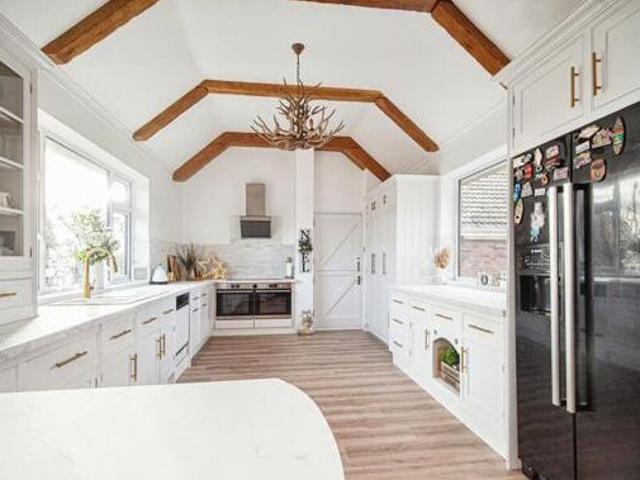 4 Bedroom Detached House For Sale In Withernsea