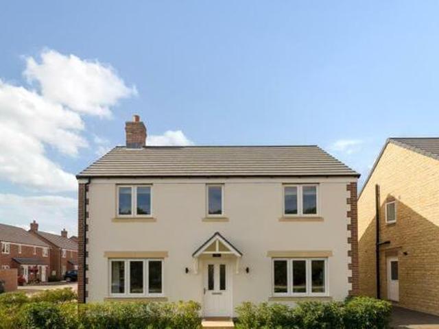 4 Bedroom Detached House For Sale In Witney