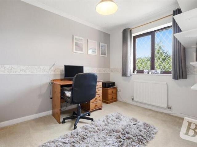 4 bedroom detached house for sale in Wickfield Ash, Chelmsford, Essex, CM1