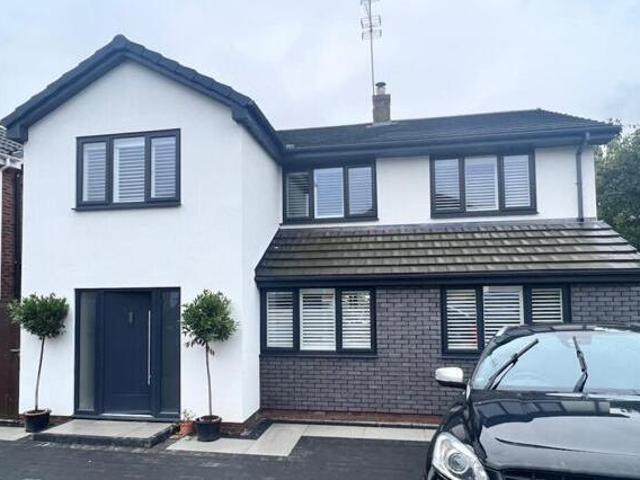 4 Bedroom Detached House For Sale In Wigan