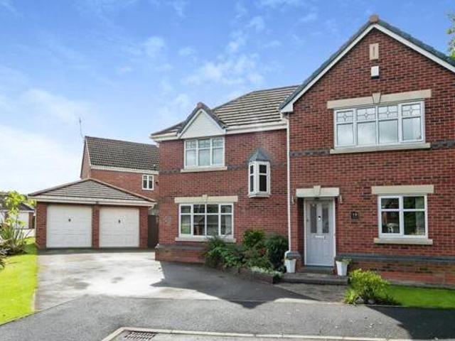 4 Bedroom Detached House For Sale In Wigan