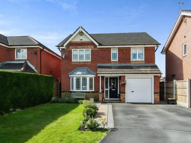 4 Bedroom Detached House For Sale In Wigan