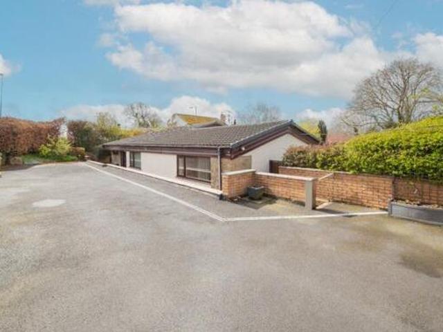 4 Bedroom Detached House For Sale In Wigan, Lancashire