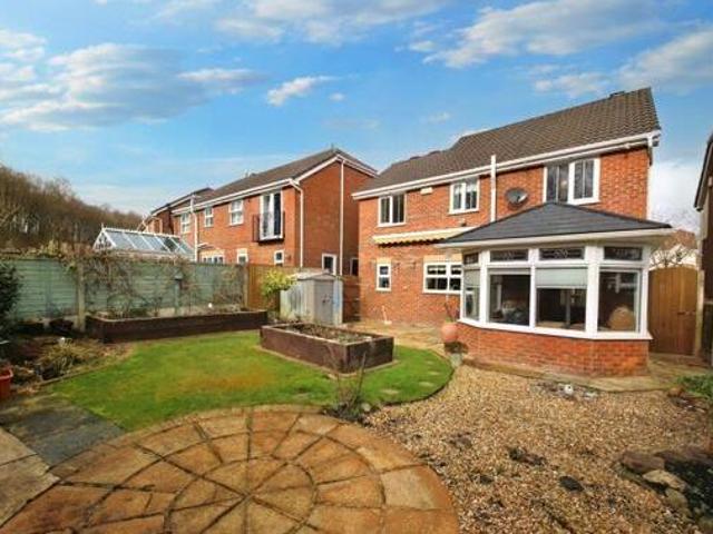 4 Bedroom Detached House For Sale In Wigan, Lancashire
