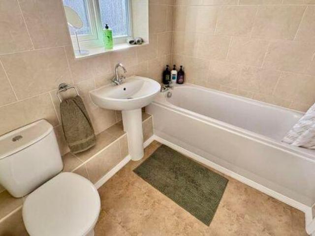 4 bedroom detached house for sale in Wigsley Road, Doddington Park, Lincoln, LN6