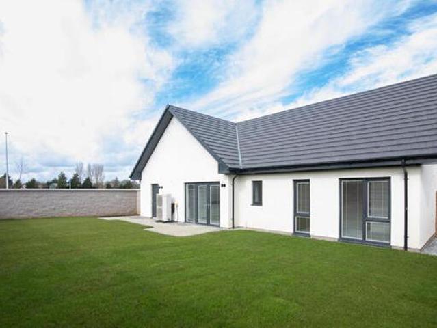 4 Bedroom Detached House For Sale In Wilkieston