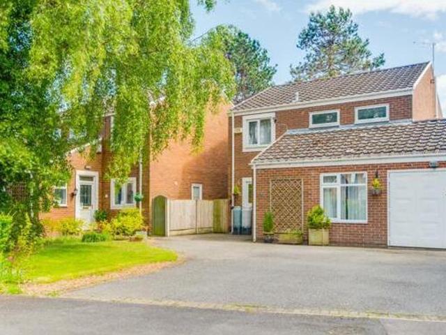 4 Bedroom Detached House For Sale In Willaston