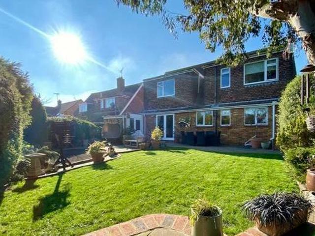 4 bedroom detached house for sale in Willingdon Road Eastbourne East Sussex BN20