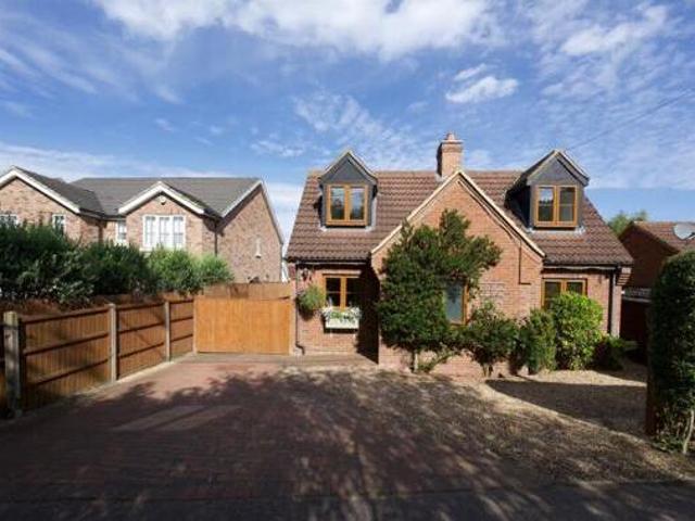 4 Bedroom Detached House For Sale In Wilstead
