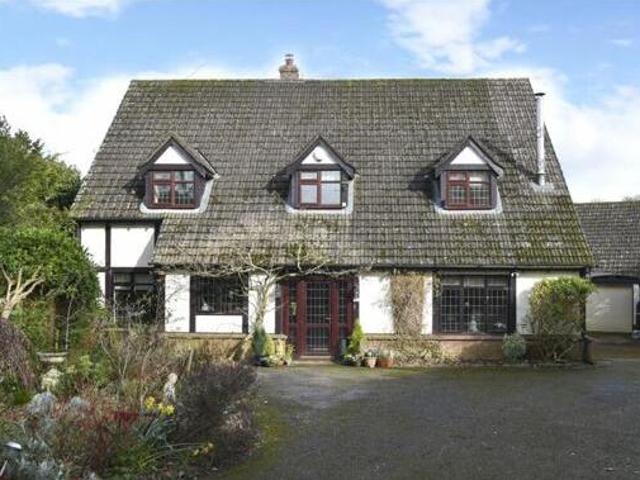4 Bedroom Detached House For Sale In Wimborne, Dorset