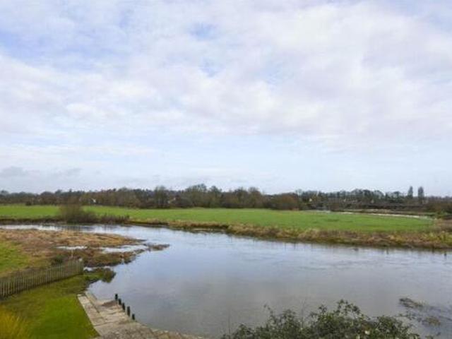 4 Bedroom Detached House For Sale In Wimborne, Dorset
