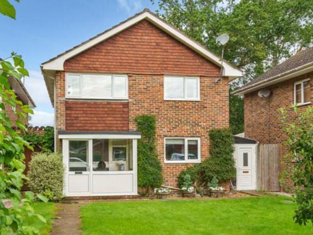 4 Bedroom Detached House For Sale In Winchester, Hampshire