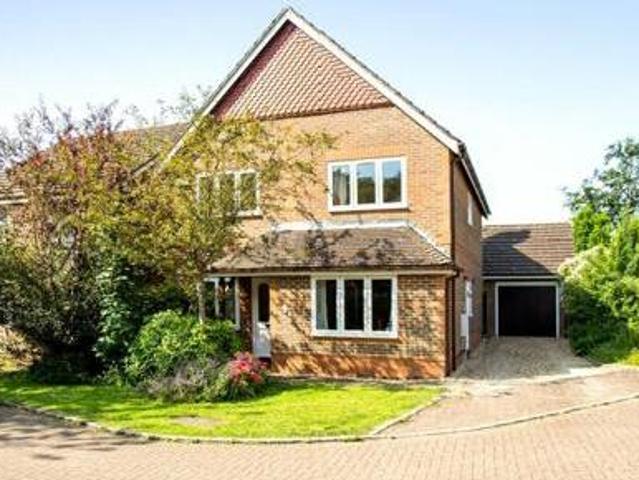 4 Bedroom Detached House For Sale In Winchester, Hampshire