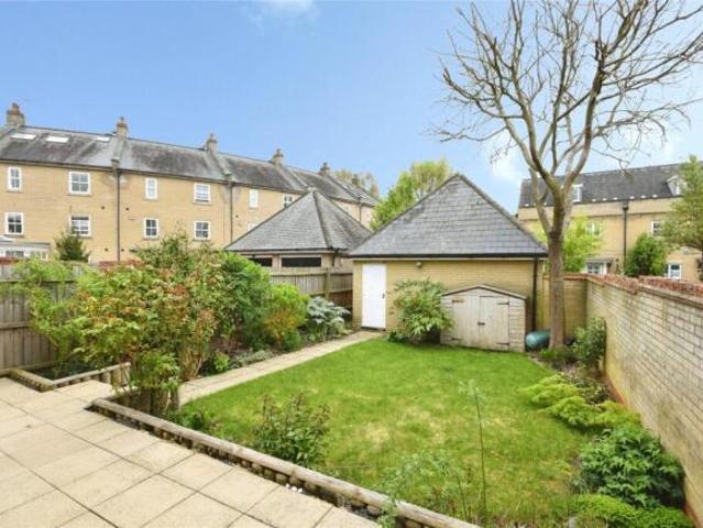 4 bedroom detached house for sale in Windley Tye, Chelmsford, Essex, CM1