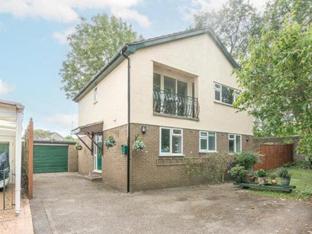 4 Bedroom Detached House For Sale In Winterbourne, Bristol