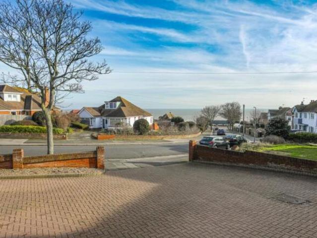 4 bedroom detached house for sale in Winterstoke Crescent, Ramsgate, Kent, CT11