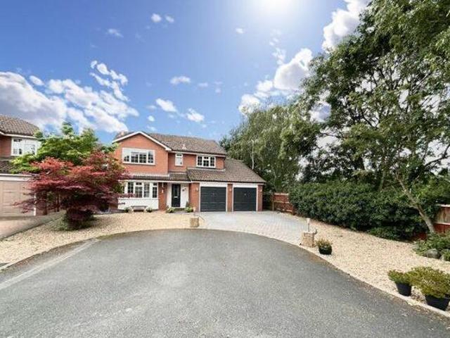 4 Bedroom Detached House For Sale In Wistaston, Crewe