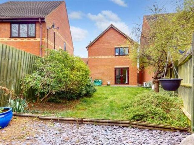 4 bedroom detached house for sale in Wrens Park, Middleton, Milton Keynes, MK10