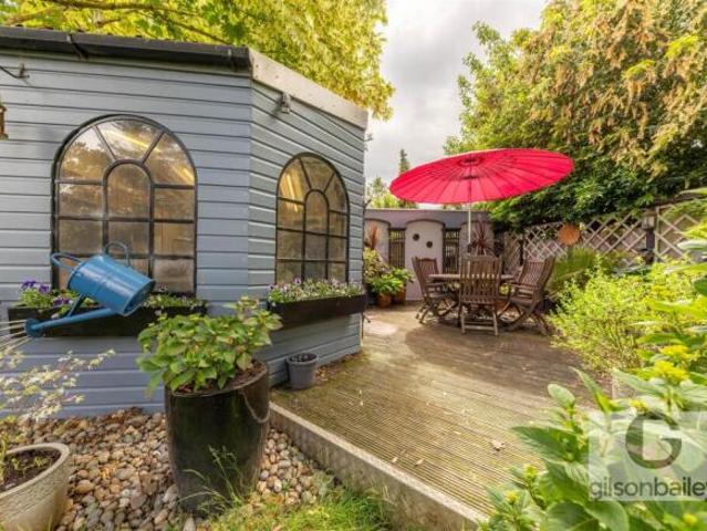4 bedroom detached house for sale in Wroxham Road, Sprowston, NR7