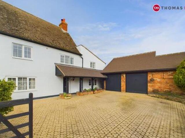 4 Bedroom Detached House For Sale In Wyboston, Beds