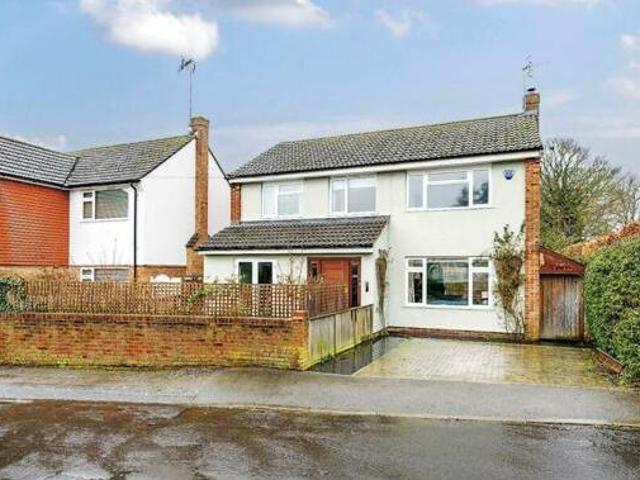 4 Bedroom Detached House For Sale In Wye