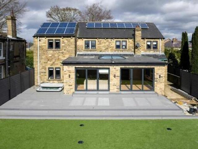 4 Bedroom Detached House For Sale In Wyke
