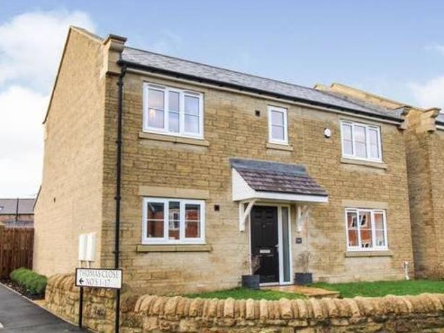 4 bedroom detached house for sale in WylamTyne and WearNE41 8BA NE41