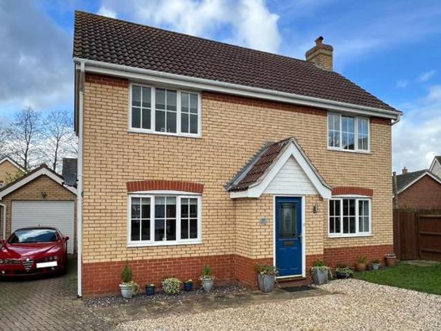 4 Bedroom Detached House For Sale In Wymondham, Norfolk