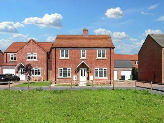4 Bedroom Detached House For Sale In Wymondham, Norfolk