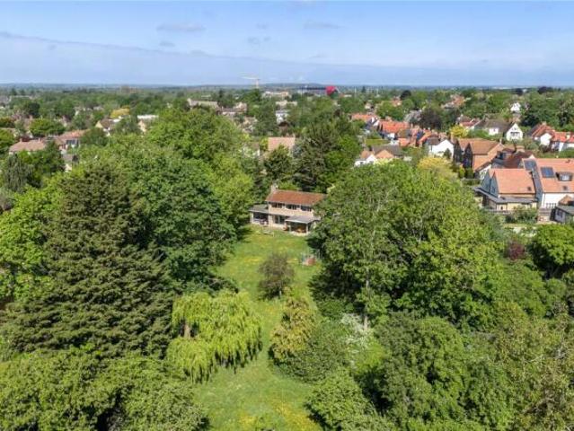 4 bedroom detached house for sale in Wyndham Way, Oxford, Oxfordshire, OX2
