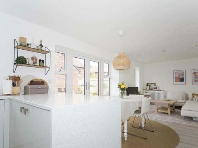 4 Bedroom Detached House For Sale In Wynyard