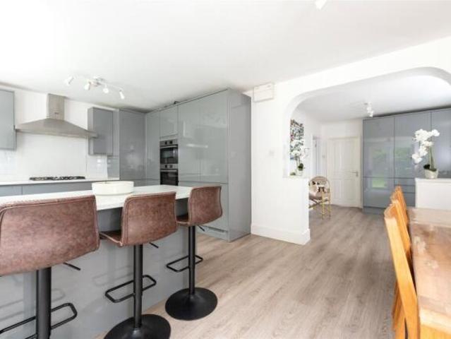4 bedroom detached house for sale in Tower Drive, Neath Hill, Milton Keynes, Buckinghamshire, MK14