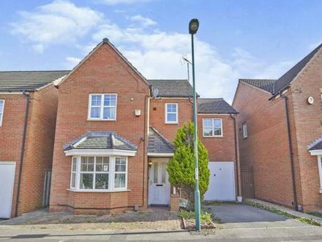 4 bedroom detached house for sale in Tom Blower Close Nottingham NG8
