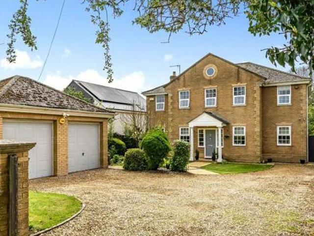 4 Bedroom Detached House For Sale In ton, Northamptonshire
