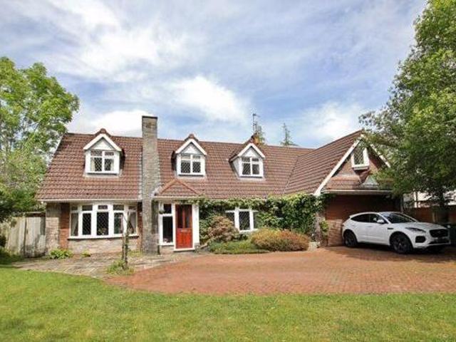 4 Bedroom Detached House For Sale In ton