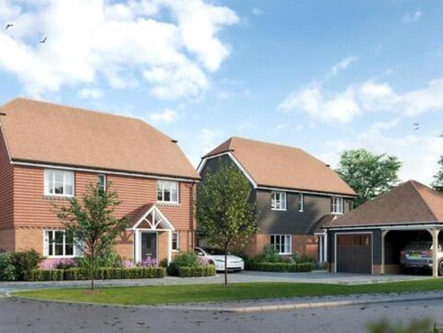 4 Bedroom Detached House For Sale In Tongham, Surrey