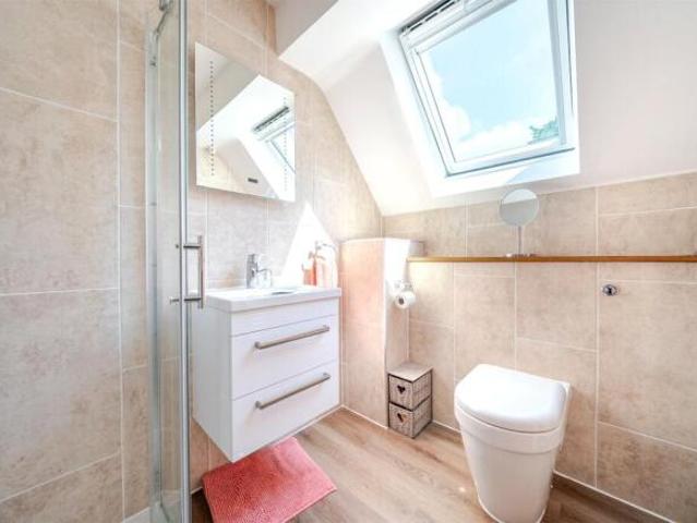 4 bedroom detached house for sale in Tatling Grove, Walnut Tree, Milton Keynes, Buckinghamshire, MK7