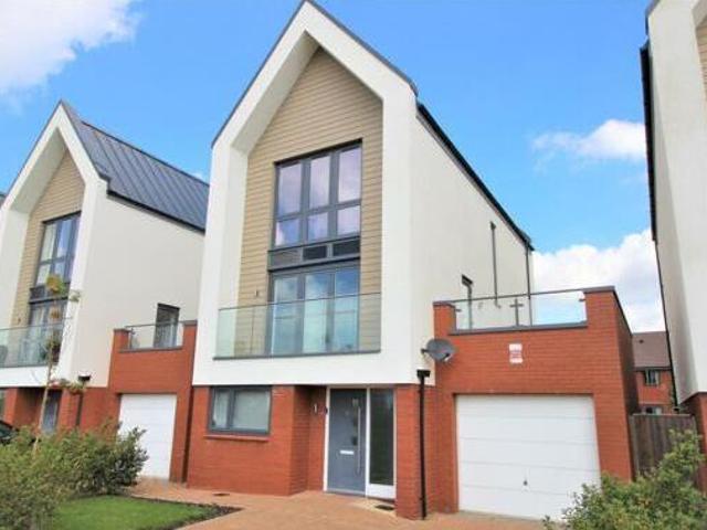 4 Bedroom Detached House For Sale In Tadpole Garden Village