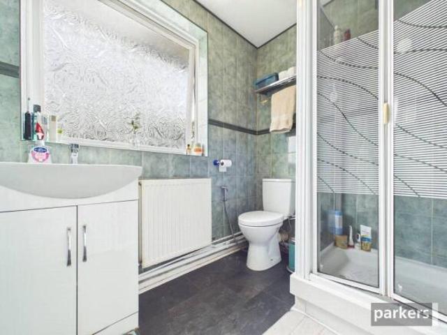 4 bedroom detached house for sale in Tallis Lane, Reading, Berkshire, RG30