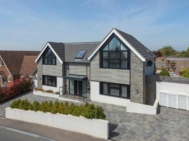 4 Bedroom Detached House For Sale In Tankerton