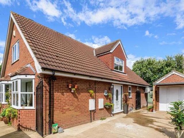 4 Bedroom Detached House For Sale In Tetney, Grimsby