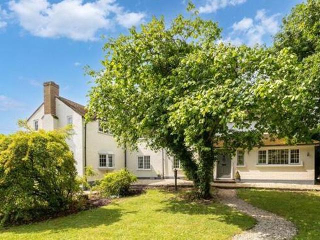 4 Bedroom Detached House For Sale In Tewkesbury, Worcestershire