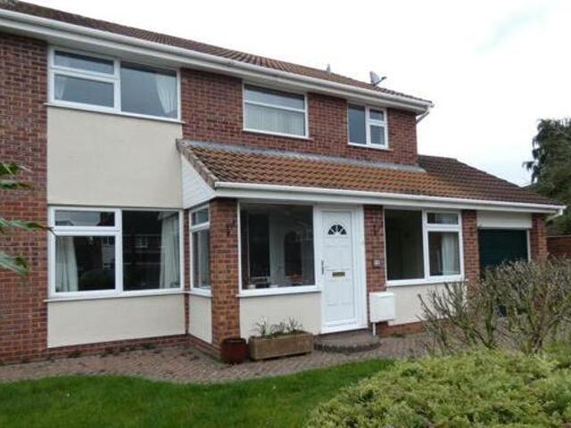 4 Bedroom Detached House For Sale In Tean