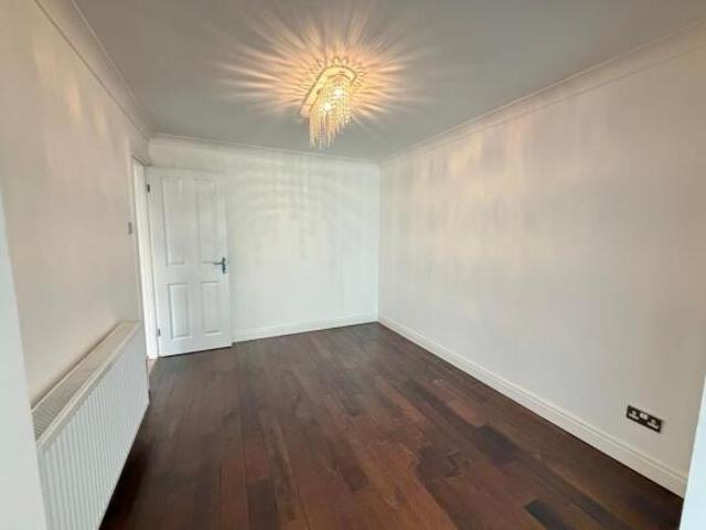 4 bedroom detached house for sale in Teddington Close, Appleton, WA4