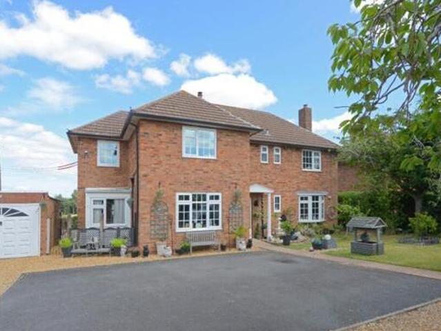 4 Bedroom Detached House For Sale In Telford, Shropshire