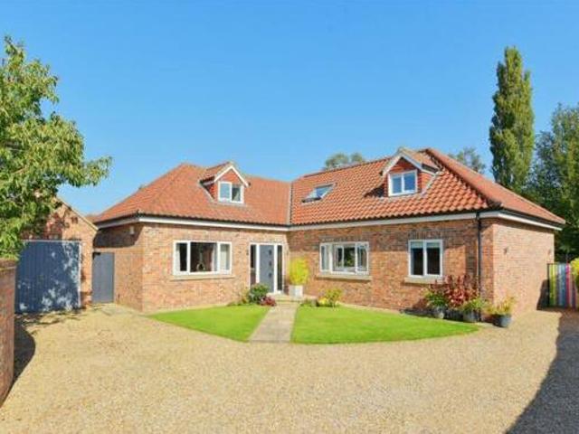 4 Bedroom Detached House For Sale In Temple Lane, Copmanthorpe