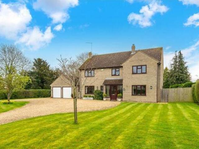 4 Bedroom Detached House For Sale In Thurlby, Lincolnshire