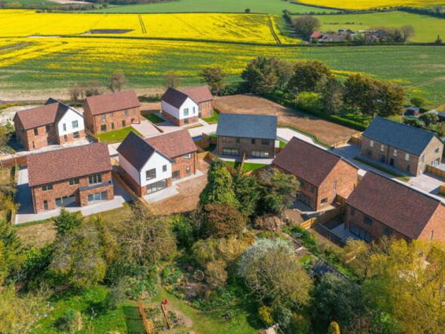 4 bedroom detached house for sale in The Nursery, Downs Road, East Studdal, Dover CT15 5BX, CT15