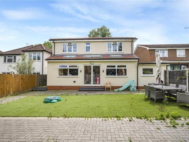 4 bedroom detached house for sale in The Avenue, Orpington, Kent, BR6